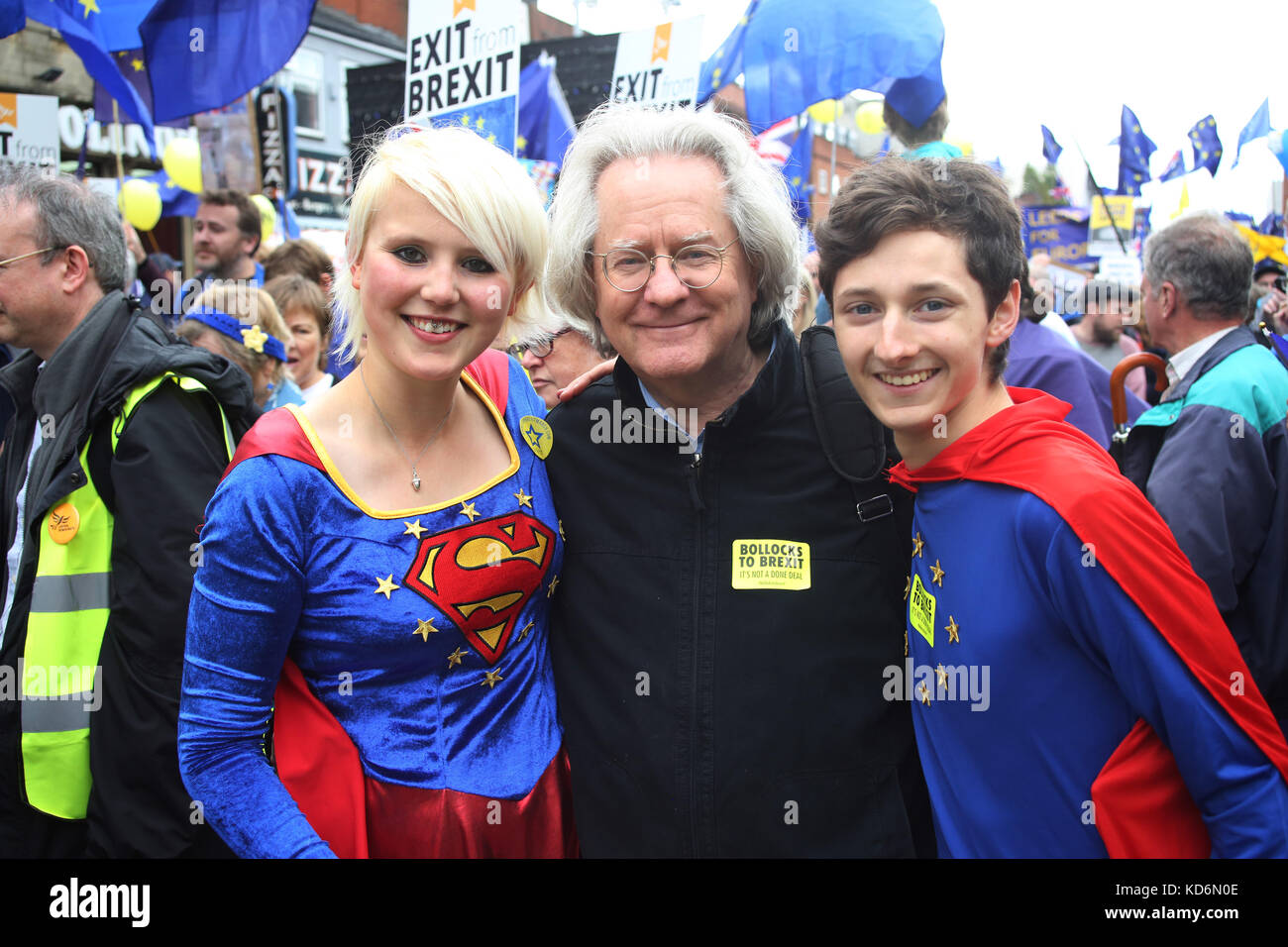 Madeleina kay alba white wolf hi-res stock photography and images - Alamy