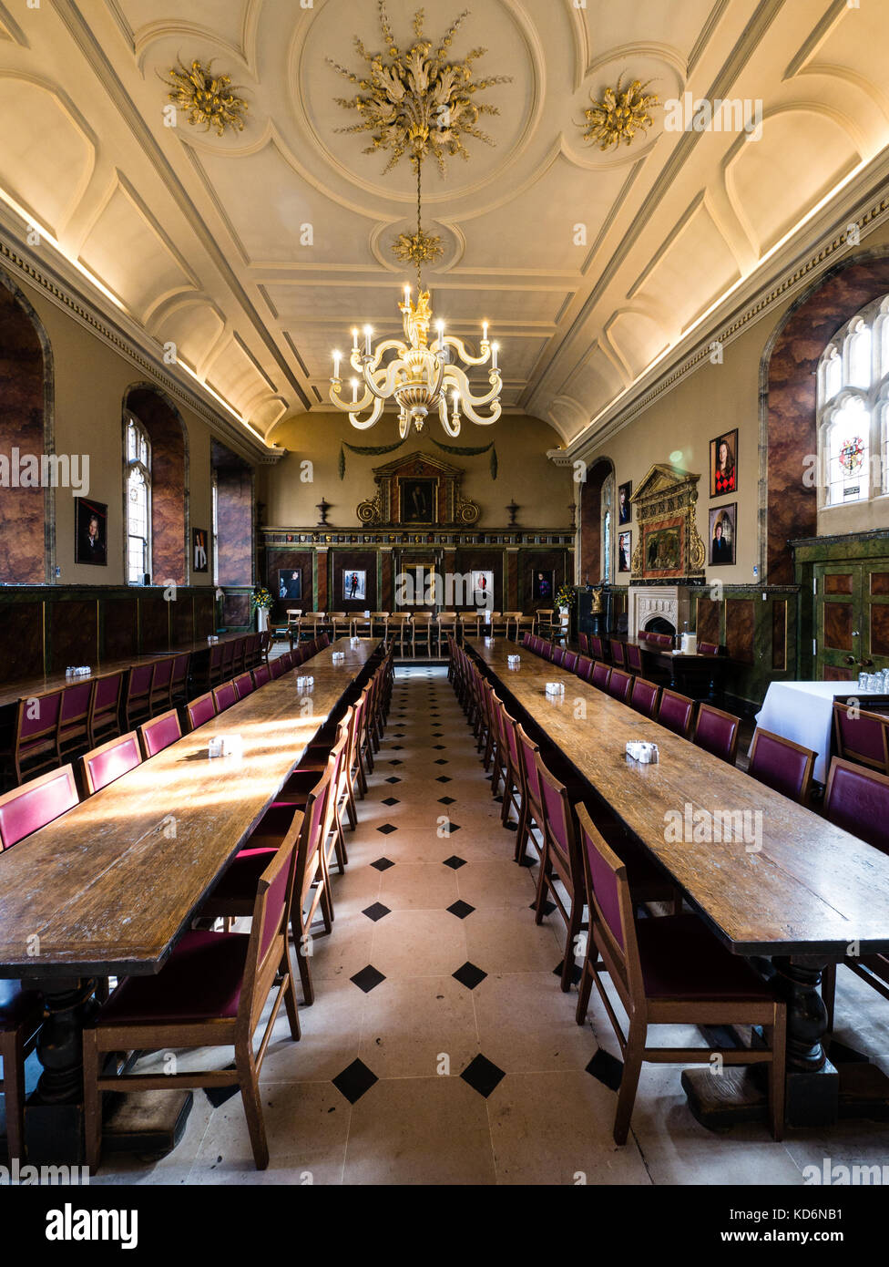 Dinning hall hi-res stock photography and images - Alamy
