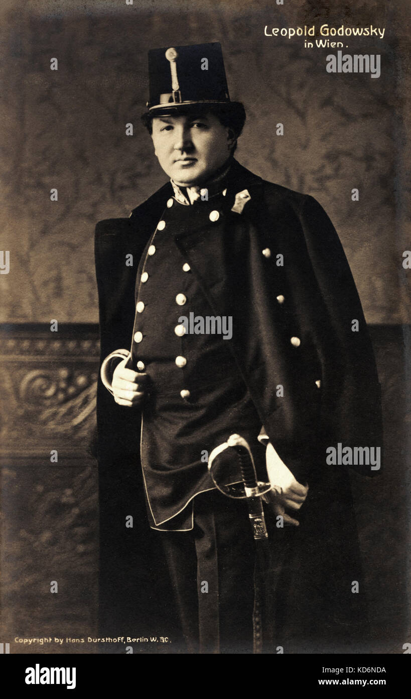 Lithuania military uniform hi-res stock photography and images - Alamy