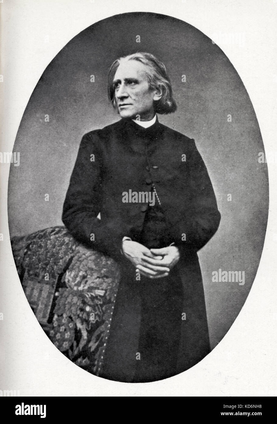 Franz Liszt, portrait in oval Hungarian pianist and composer. 22 ...