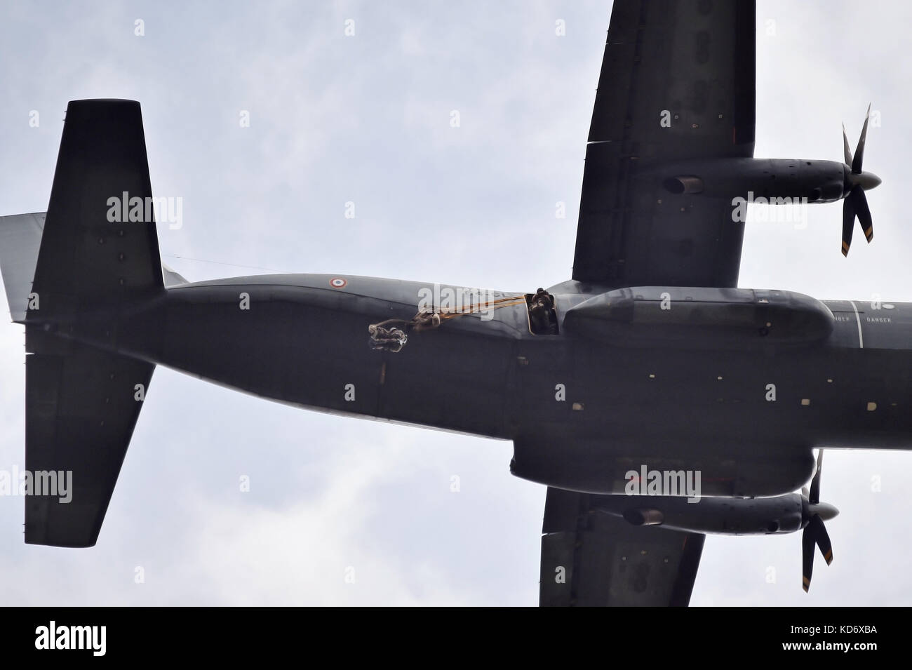 French soldiers with the Airborne Combined Joint Expeditionary Force ...