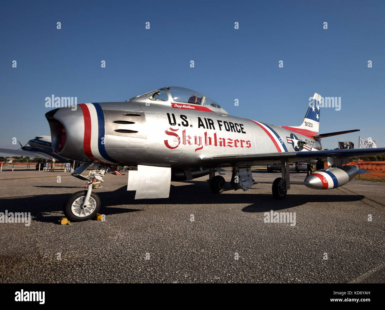 F 86 sabre korean war hi-res stock photography and images - Alamy