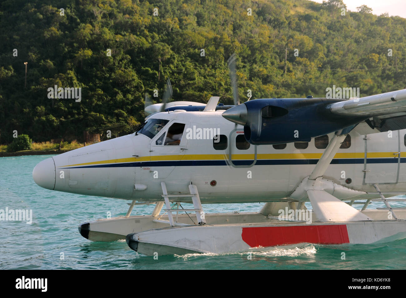 Modern seaplane near an exotic Caribbean island Stock Photo - Alamy