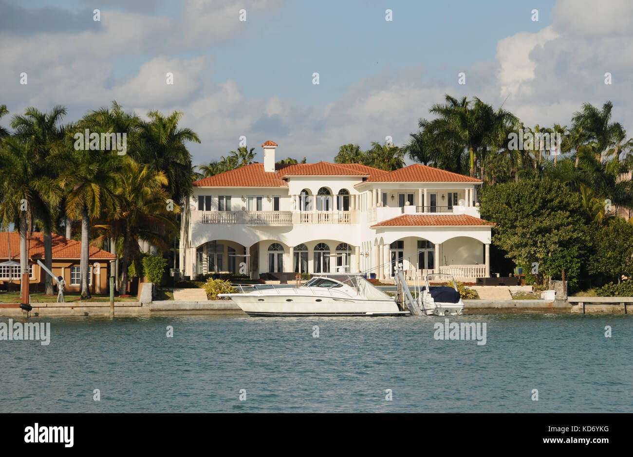 Mansion miami hi-res stock photography and images - Alamy