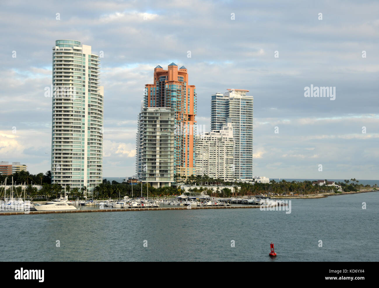 Luxury waterfront real estate in Miami Beach, Florida Stock Photo - Alamy