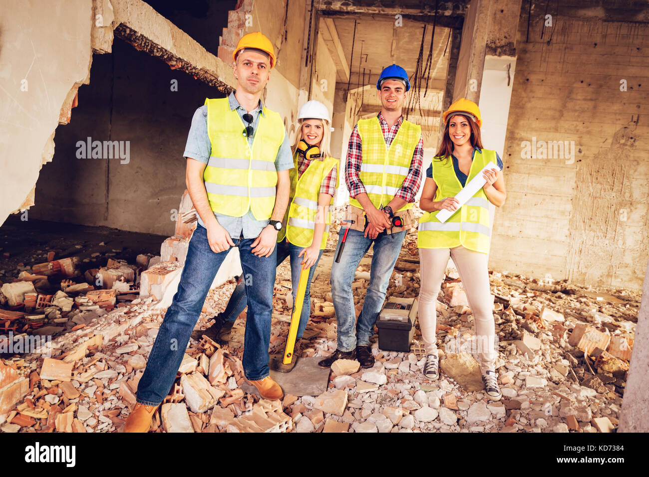 Four construction architects in the building damaged in the disaster ...