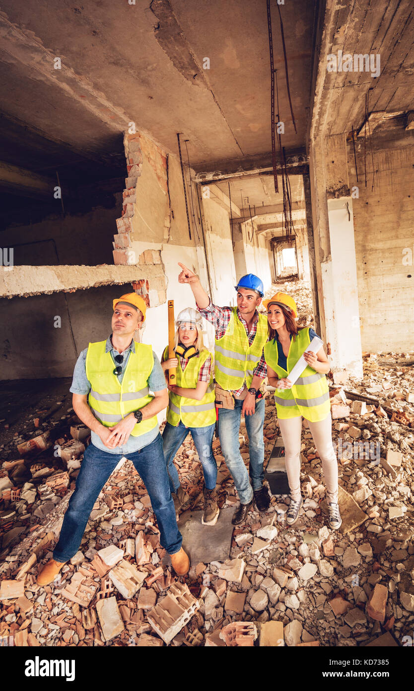 Four construction architects in the building damaged in the disaster ...