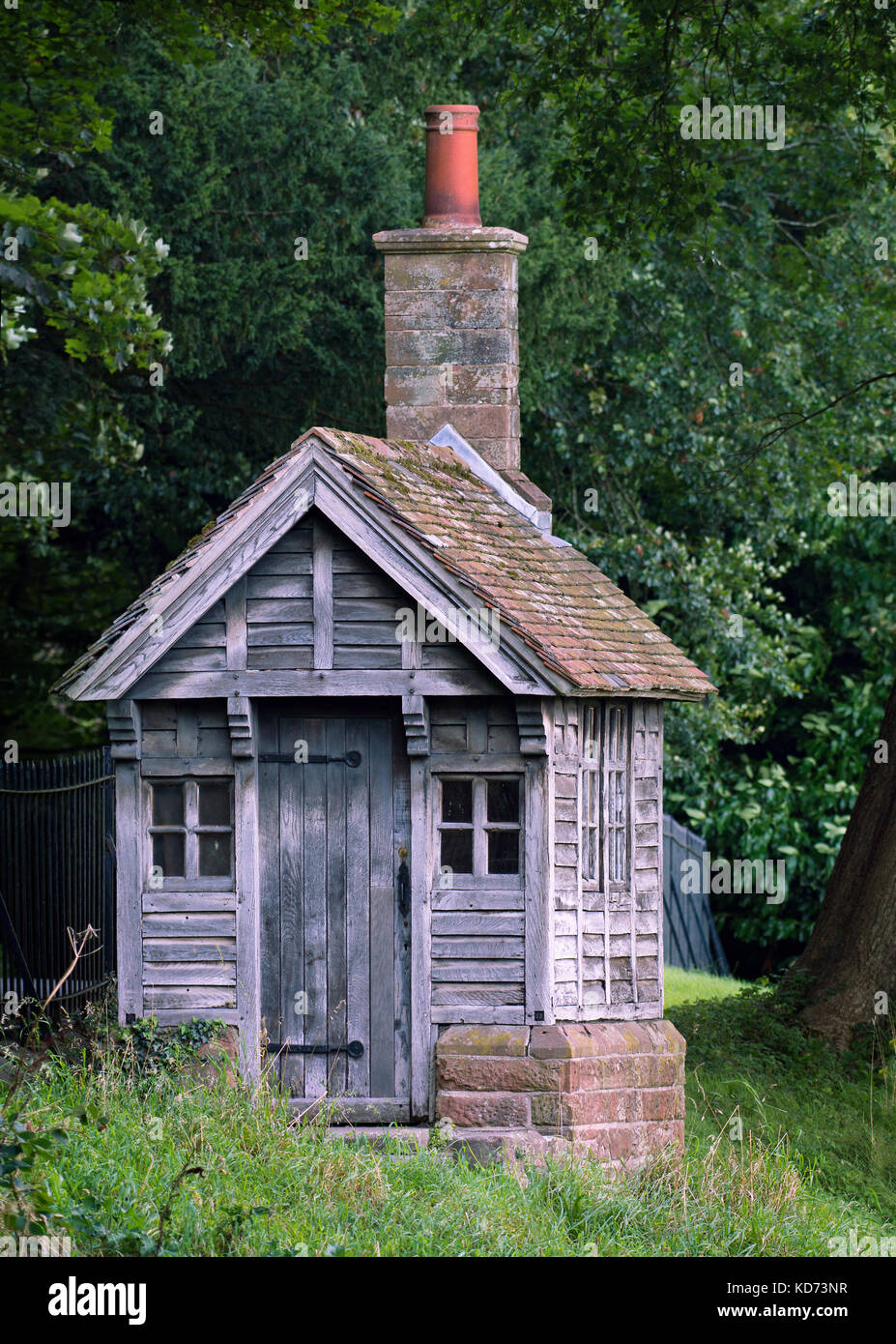 Victorian shed hi-res stock photography and images - Alamy