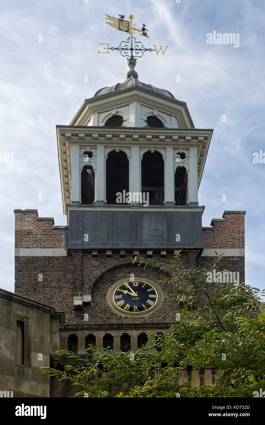 Turret dome hi-res stock photography and images - Alamy