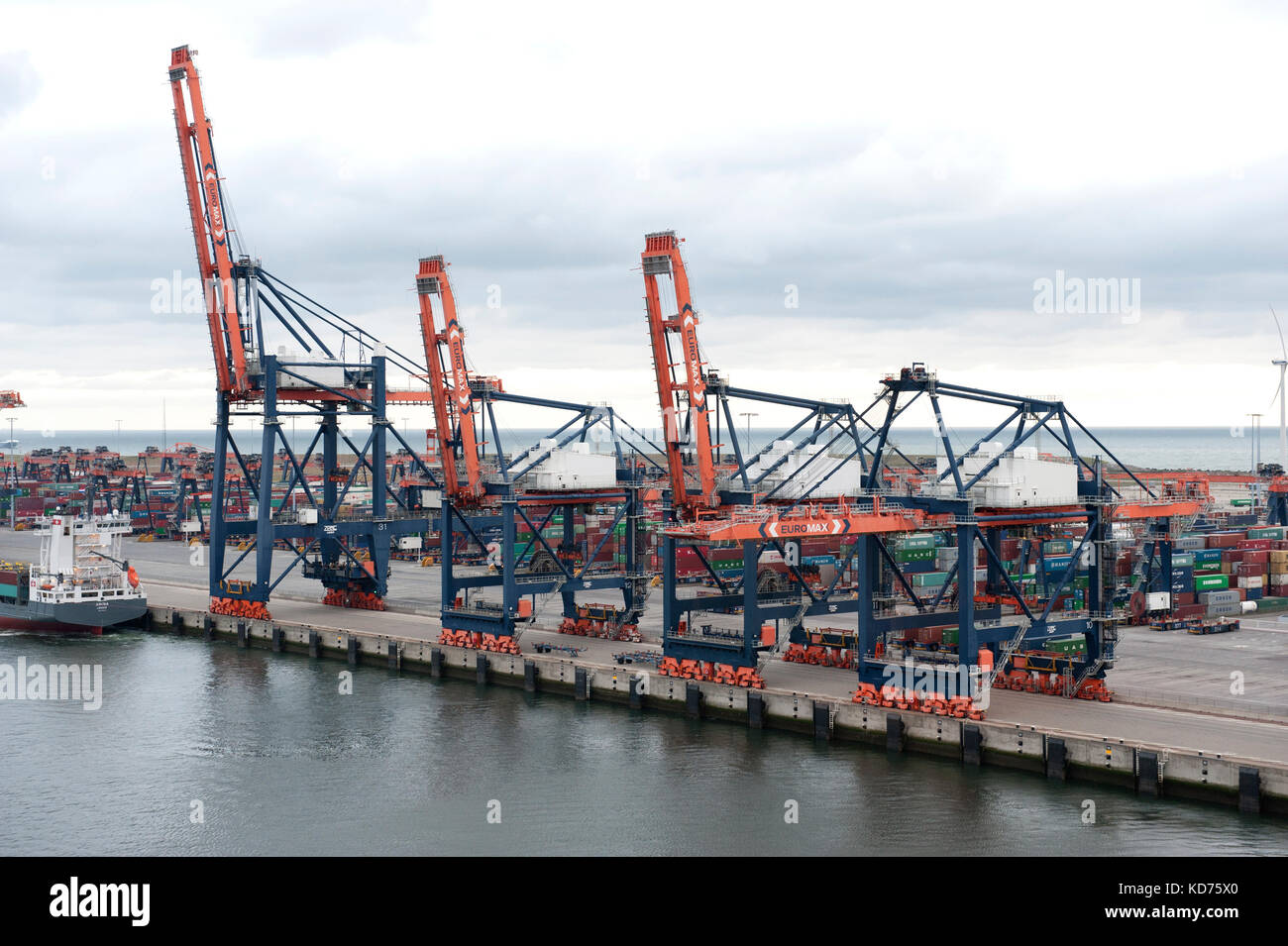 Rotterdam container port with container ships, cargo ships and cranes ...