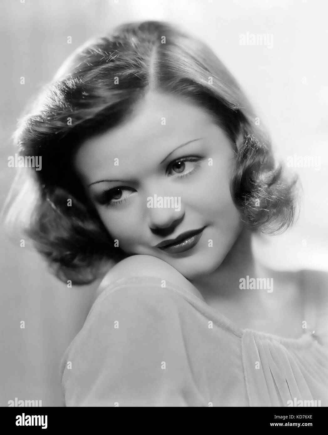 SIMONE SIMON (1910-2005) French film actress about 1935 Stock Photo - Alamy