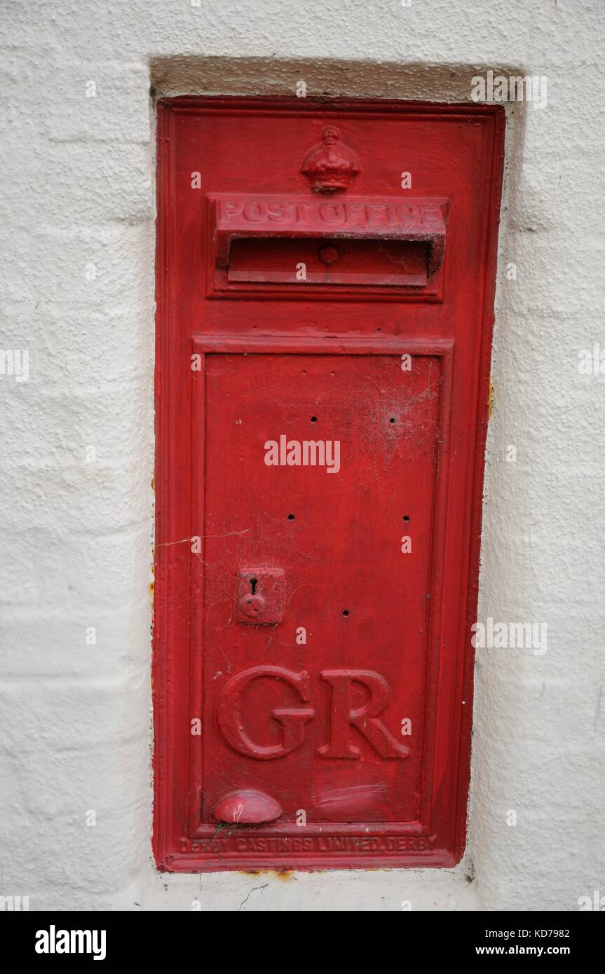 GR Post Box, Guilden Morden, Cambridgeshire Stock Photo - Alamy