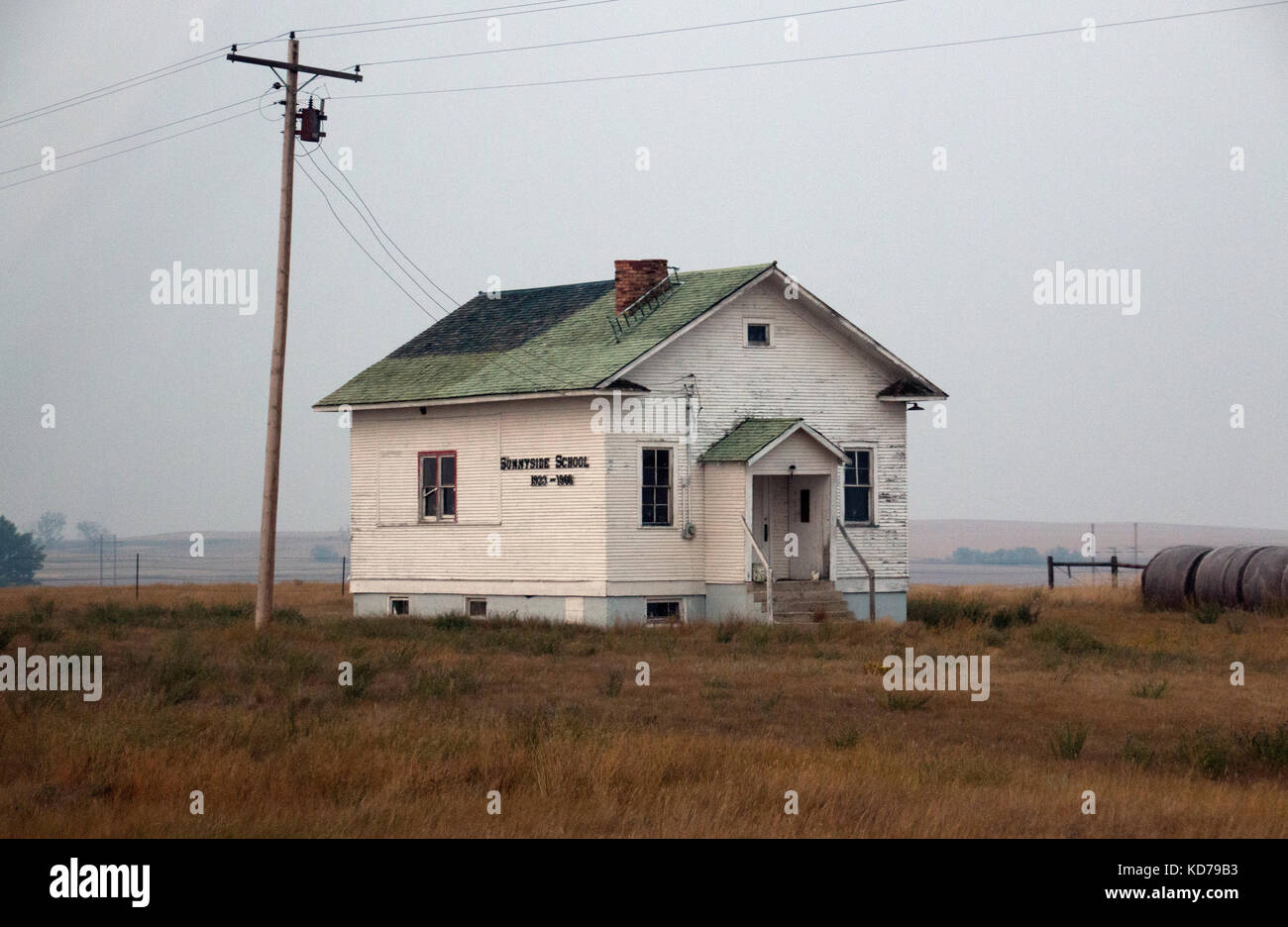 Rural Montana, USA - Circa September 2015: The Sunnyside School (1923 ...