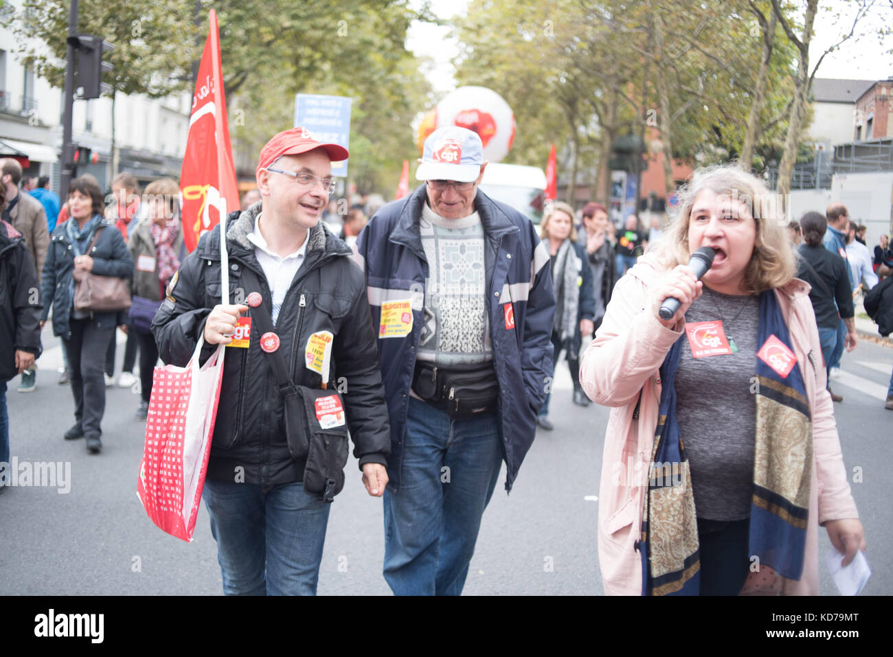 Demonstration in Paris of the civil service, Strike and public ...