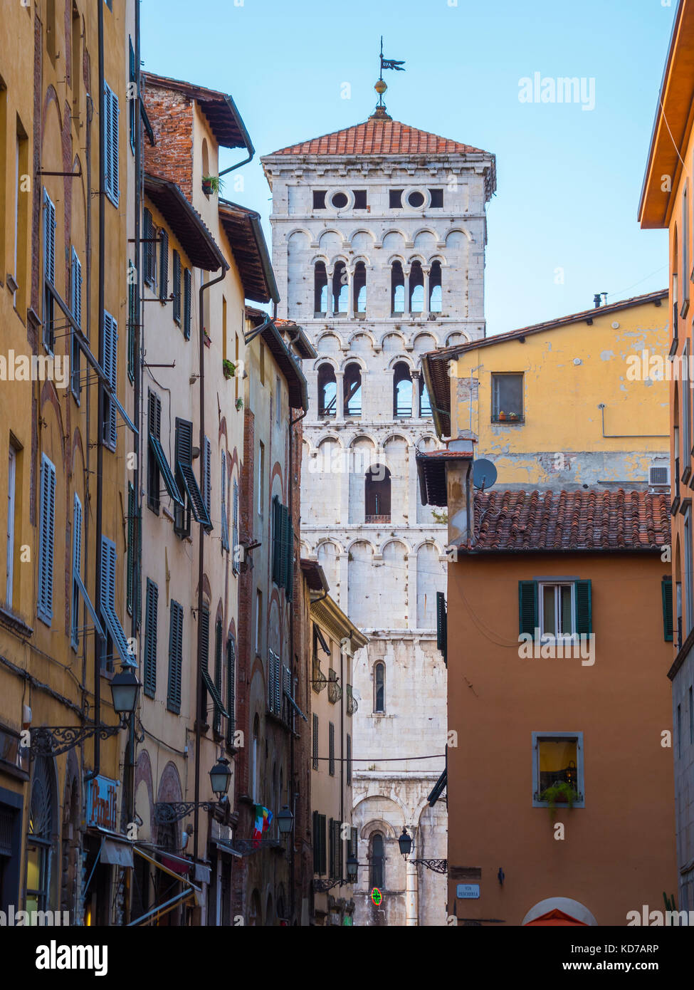 Beautiful tower in the medieval town Lucca in Tuscany Stock Photo - Alamy
