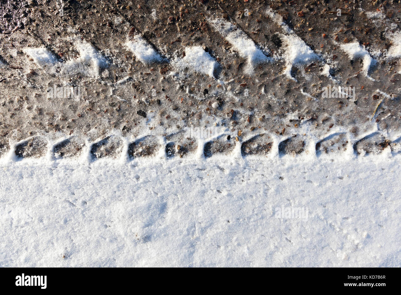 A track in the snow, winter Stock Photo - Alamy