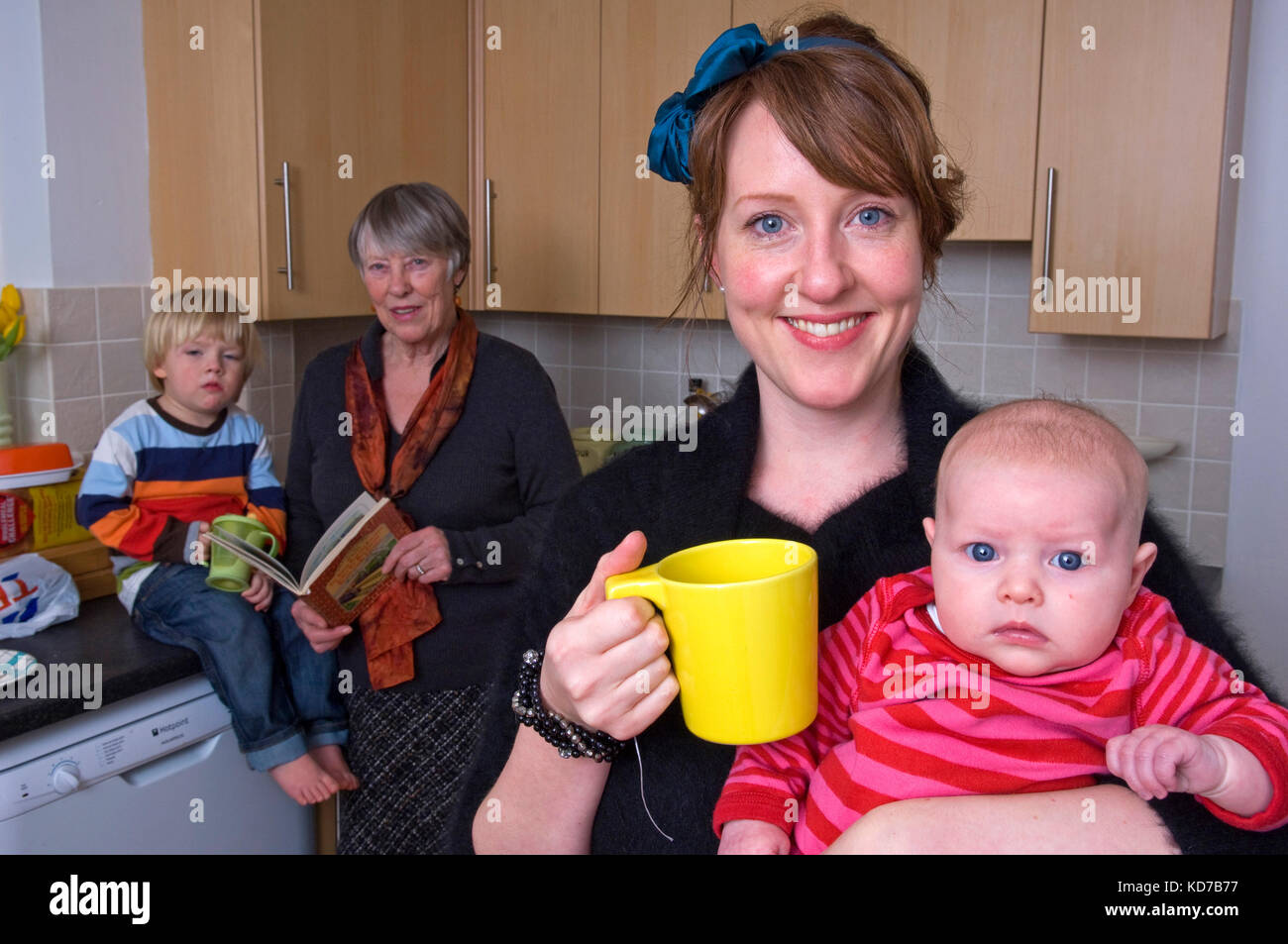 Sarah Thompson with her Mother Thelma Thompson and children Stanley and ...