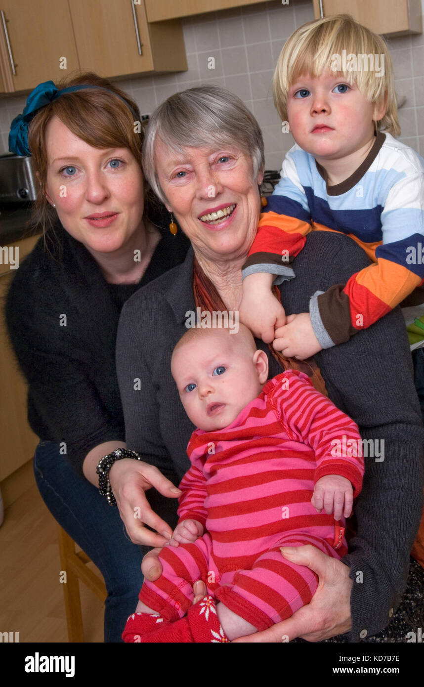 Sarah Thompson with her Mother Thelma Thompson and children Stanley and ...