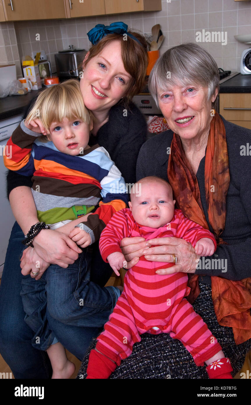 Sarah Thompson with her Mother Thelma Thompson and children Stanley and ...