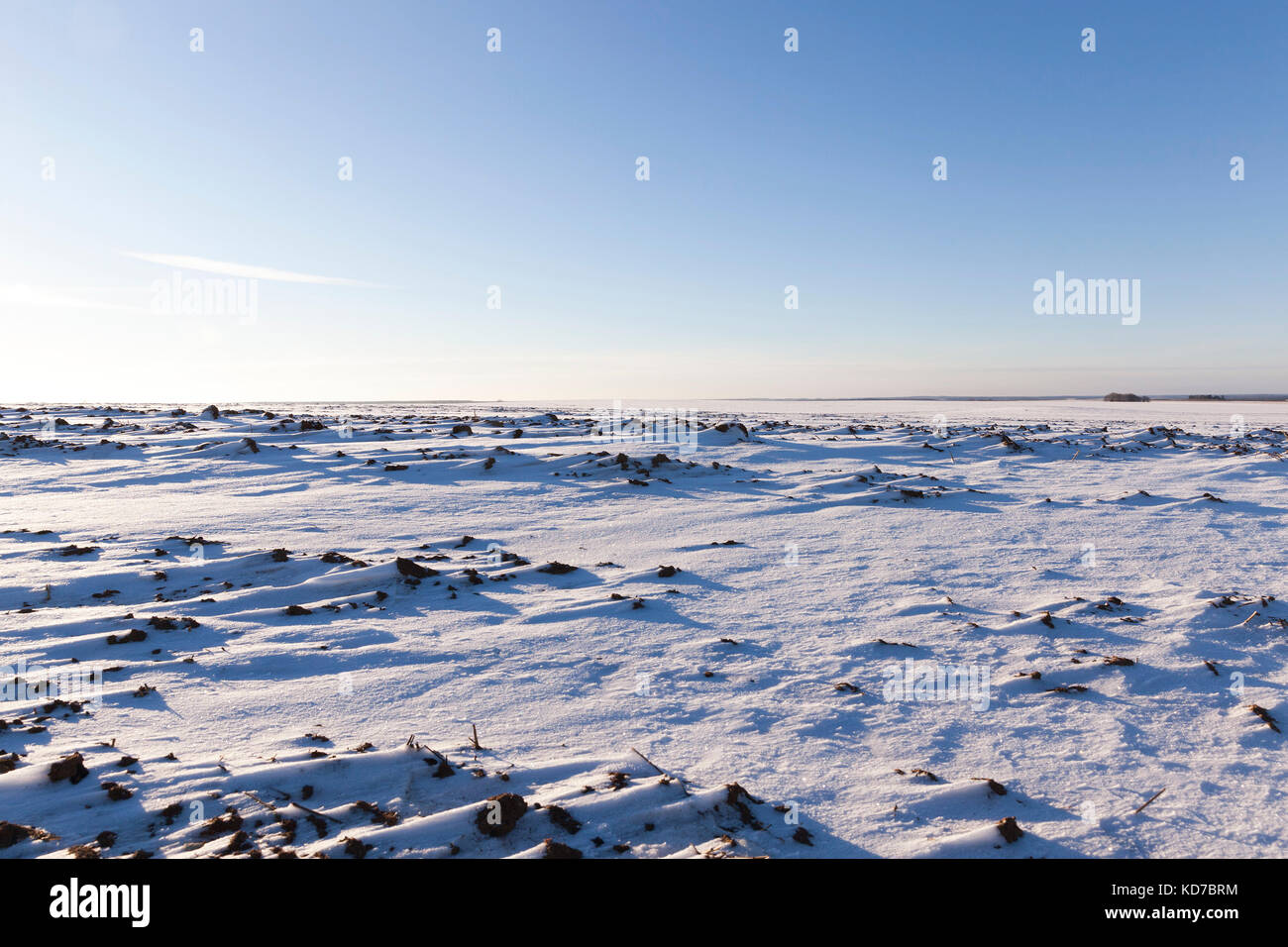 Snow drifts in winter Stock Photo - Alamy