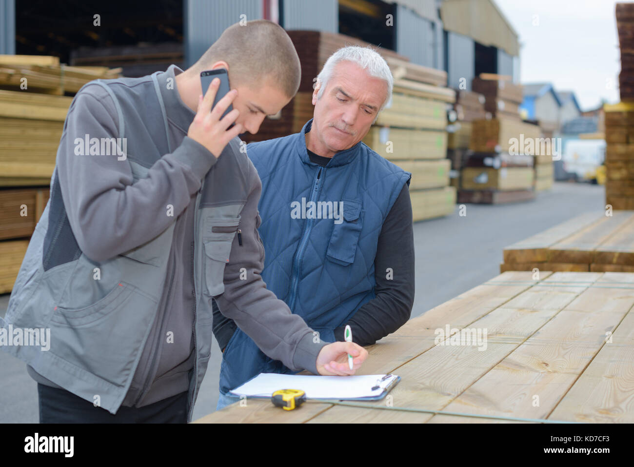 double checking the address Stock Photo - Alamy