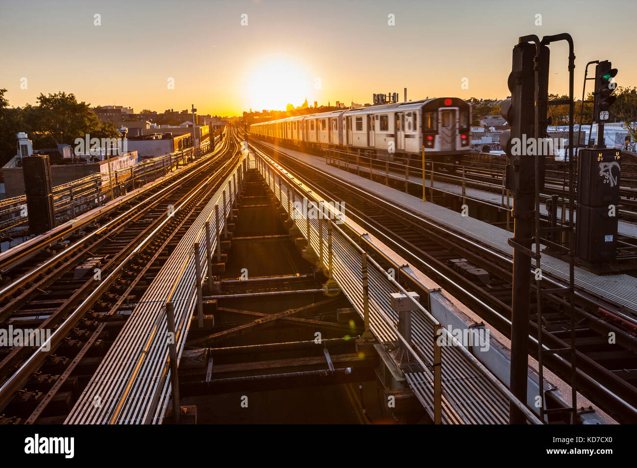 American commuter railroad hi-res stock photography and images - Alamy