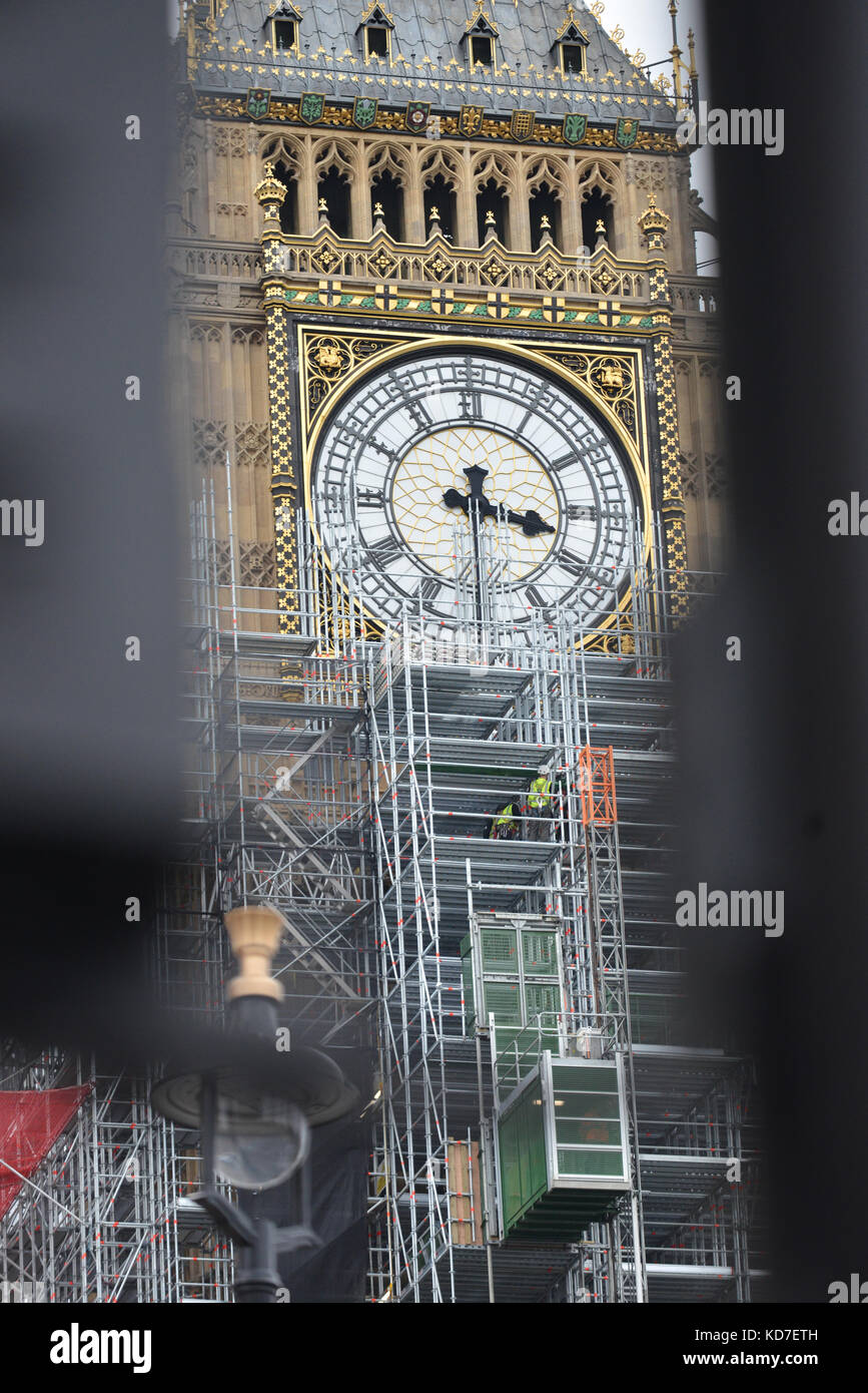 Big ben clock face scaffolding hi-res stock photography and images - Alamy
