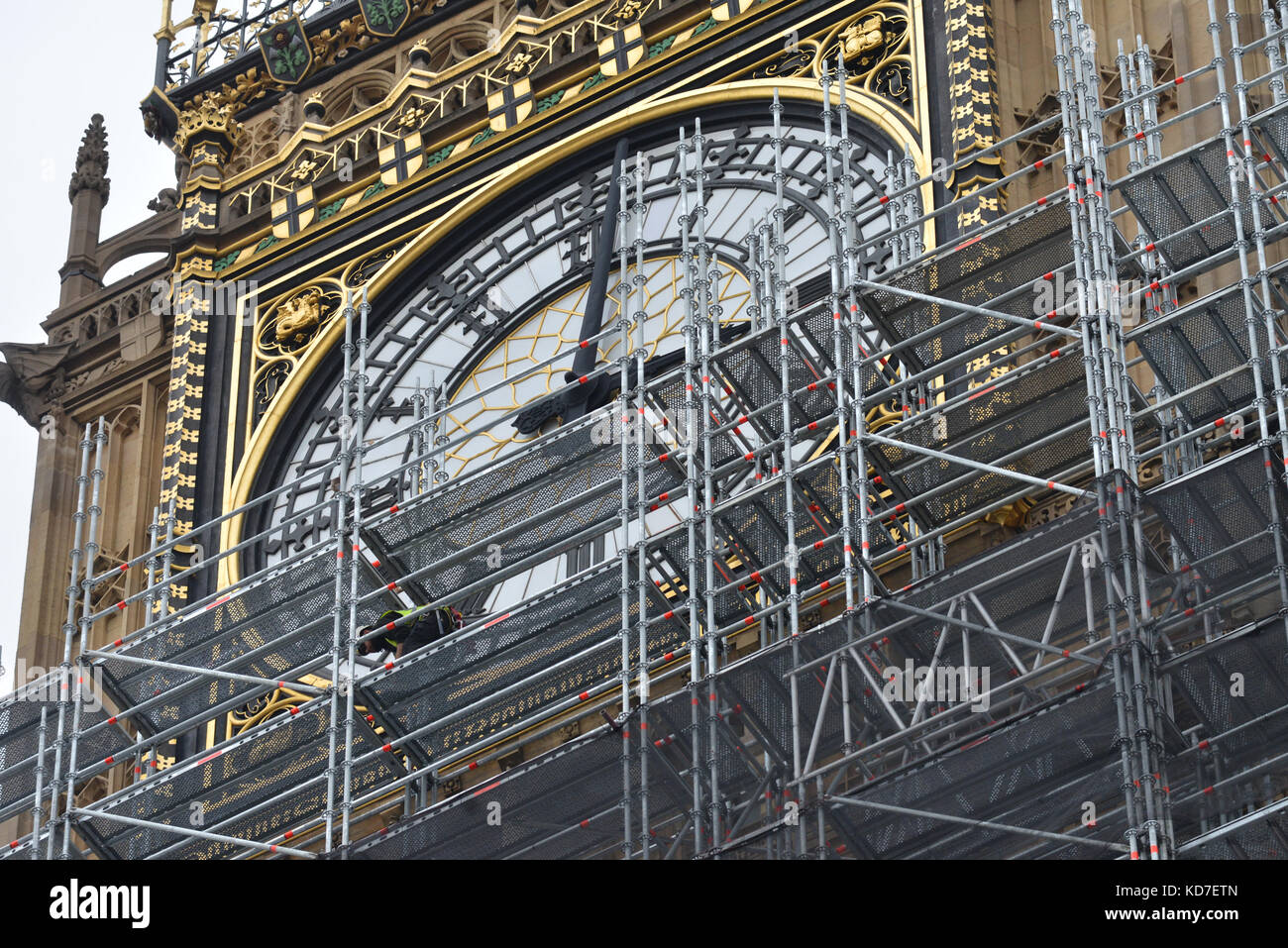 Big ben clock face scaffolding hi-res stock photography and images - Alamy