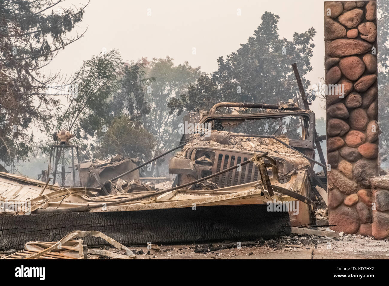 Wildfire devistation hi-res stock photography and images - Alamy