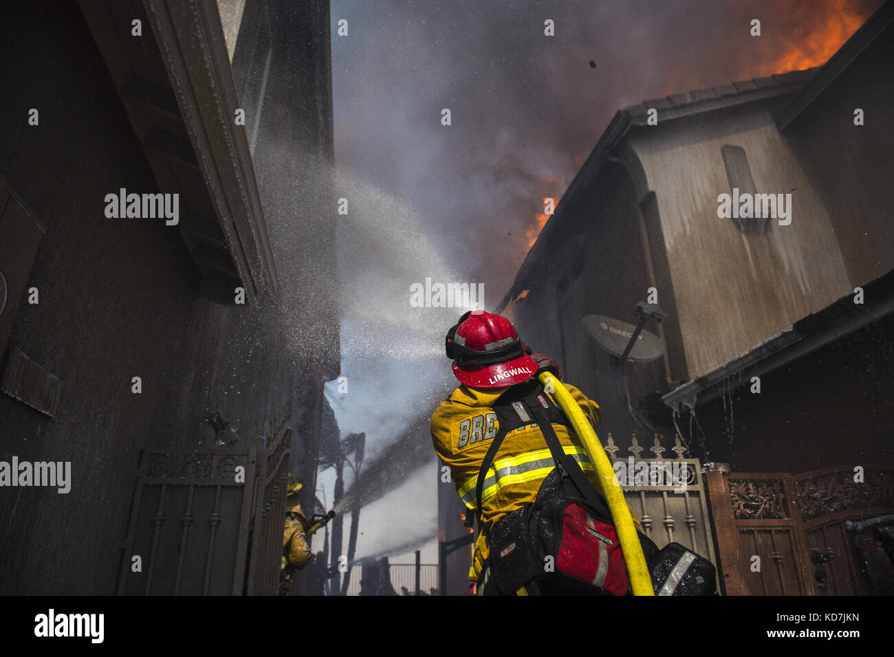 Canyon fire 2 hi-res stock photography and images - Alamy