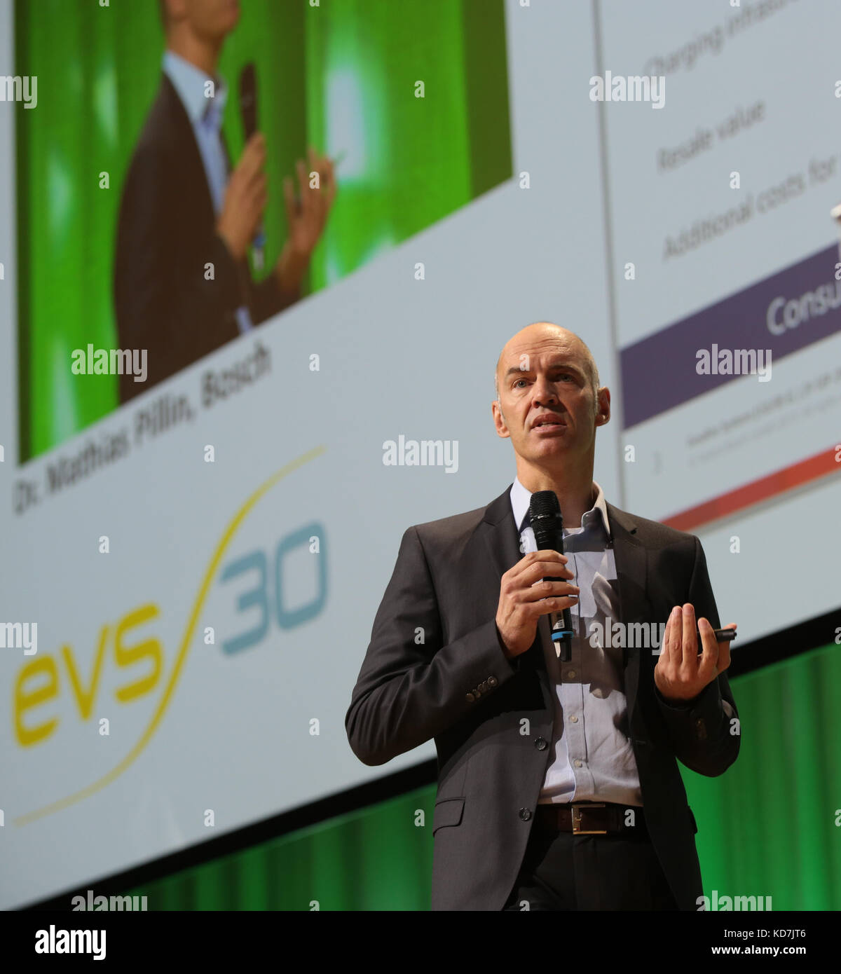 Stuttgart, Germany. 10th Oct, 2017. Mathias Pillin of Bosch talkes on ...