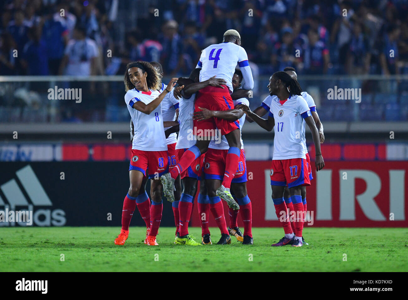 Hai team hi-res stock photography and images - Alamy