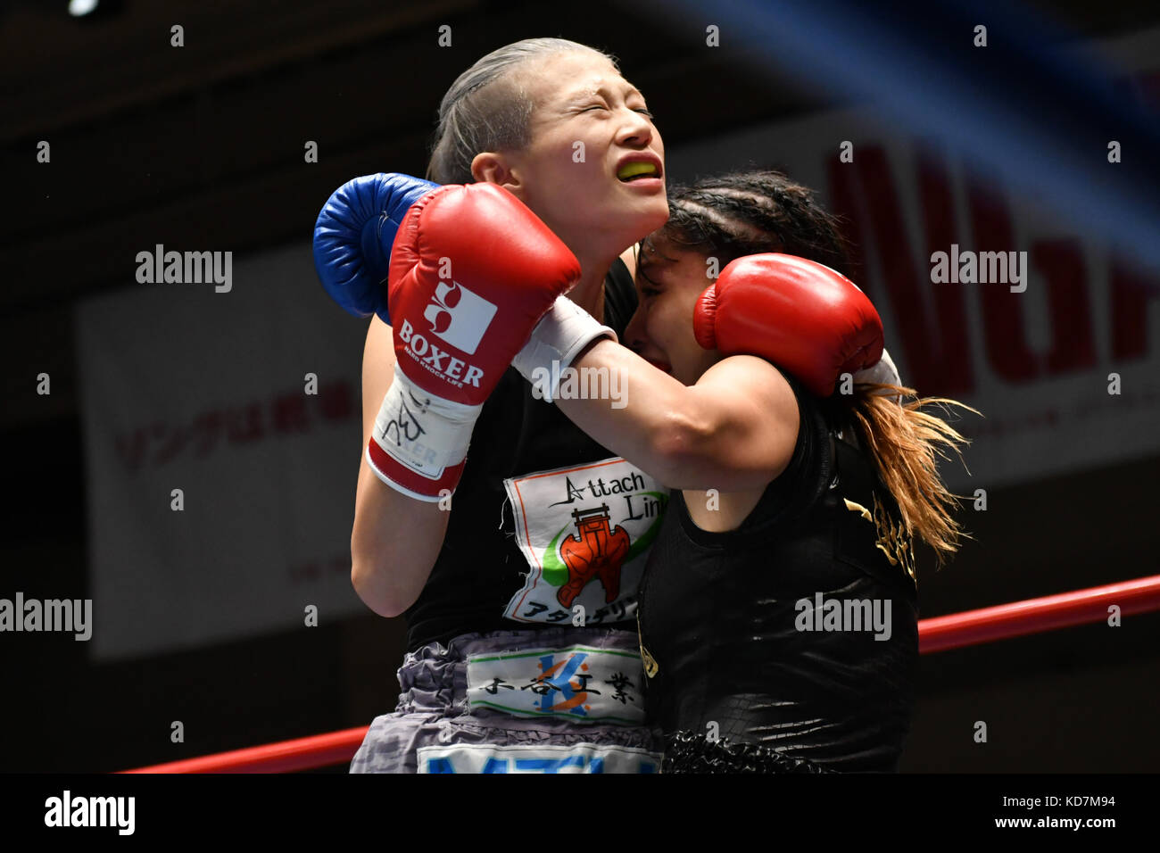 Tokyo, Japan. 6th Oct, 2017. (L-R) Tomomi Takano, Miyo Yoshida (JPN ...