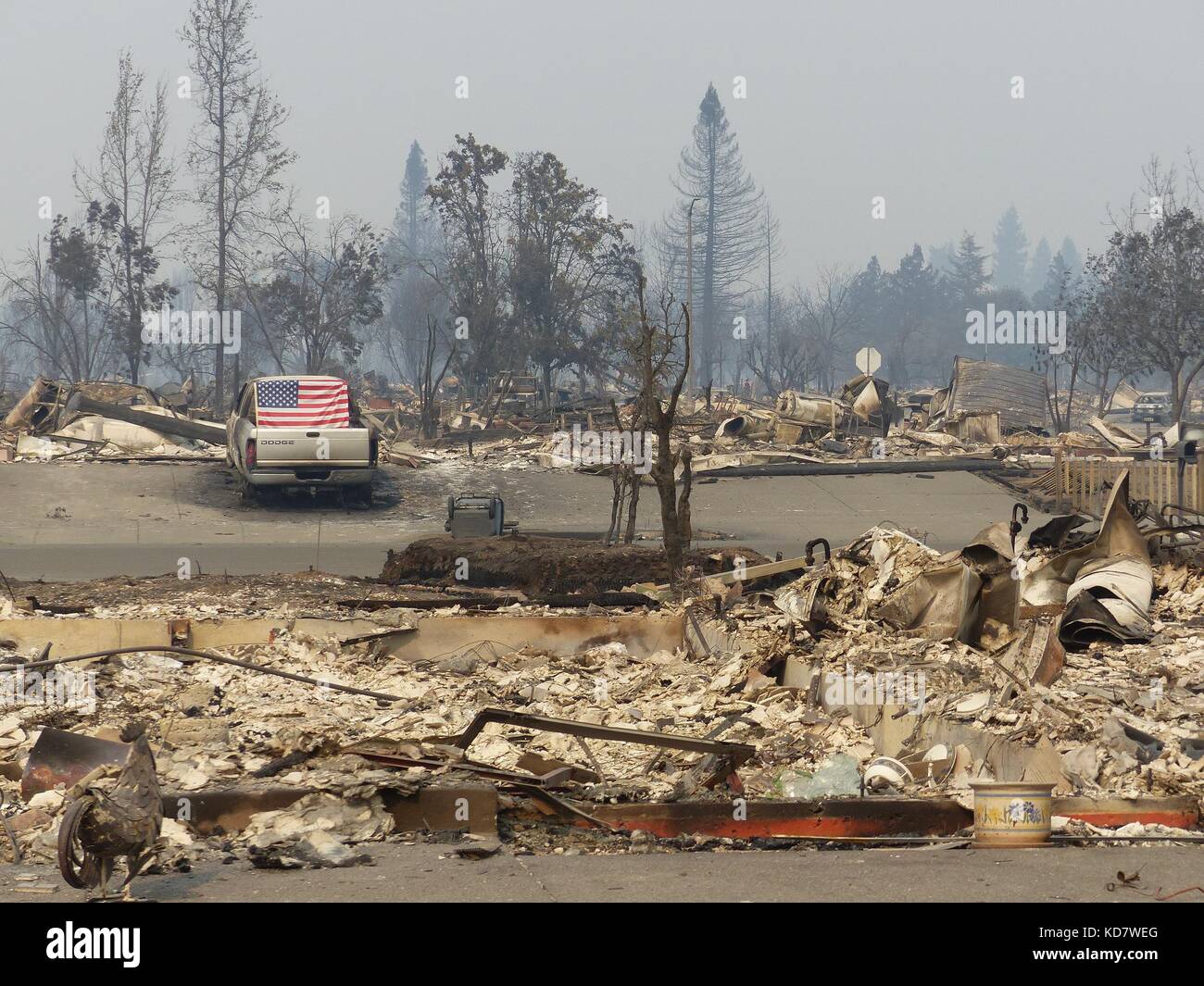 Santa Rosa, USA. 10th Oct, 2017. The burnt out neighbourhood in Santa ...