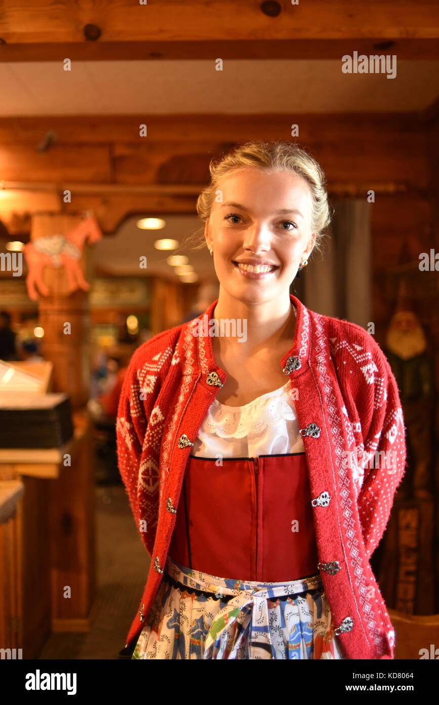 Welcoming guests door hi-res stock photography and images - Alamy