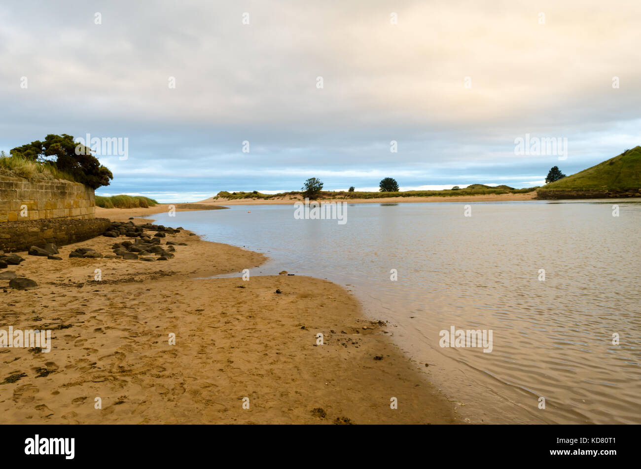 River aln at alnmouth hi-res stock photography and images - Alamy