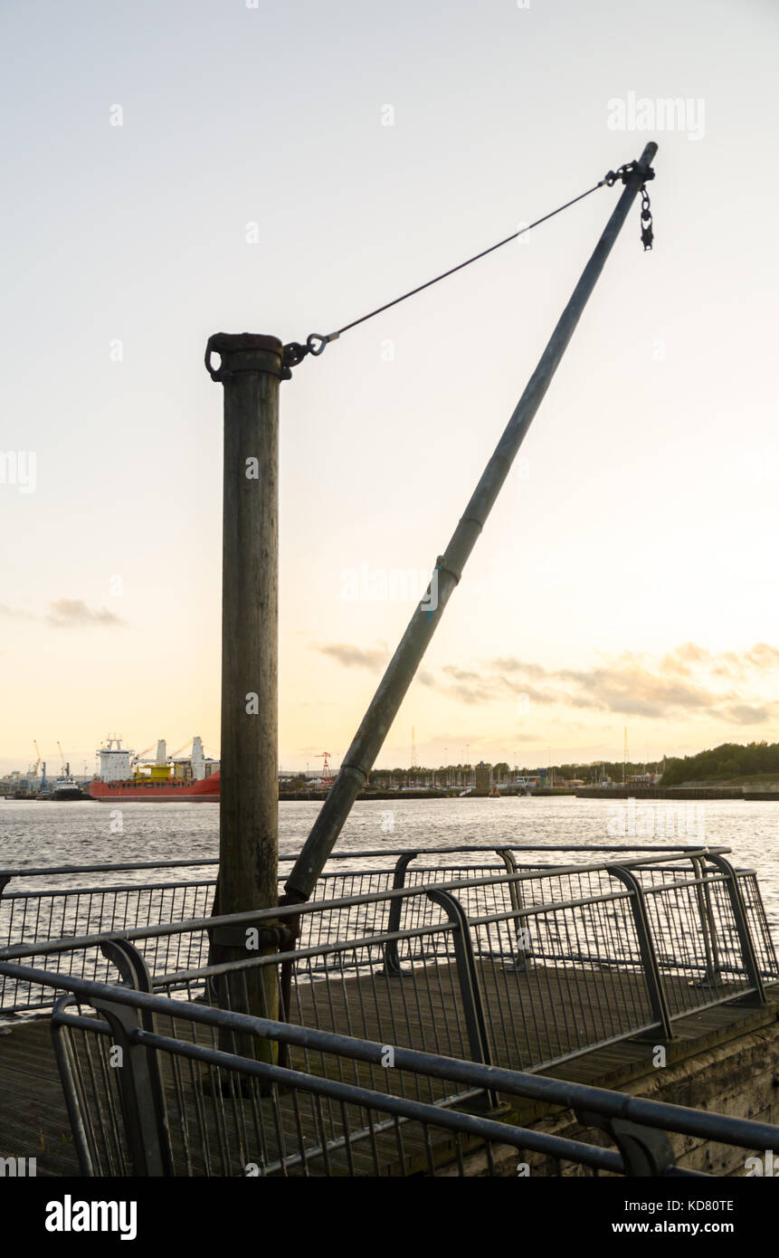 Boat hoist lift hi-res stock photography and images - Alamy