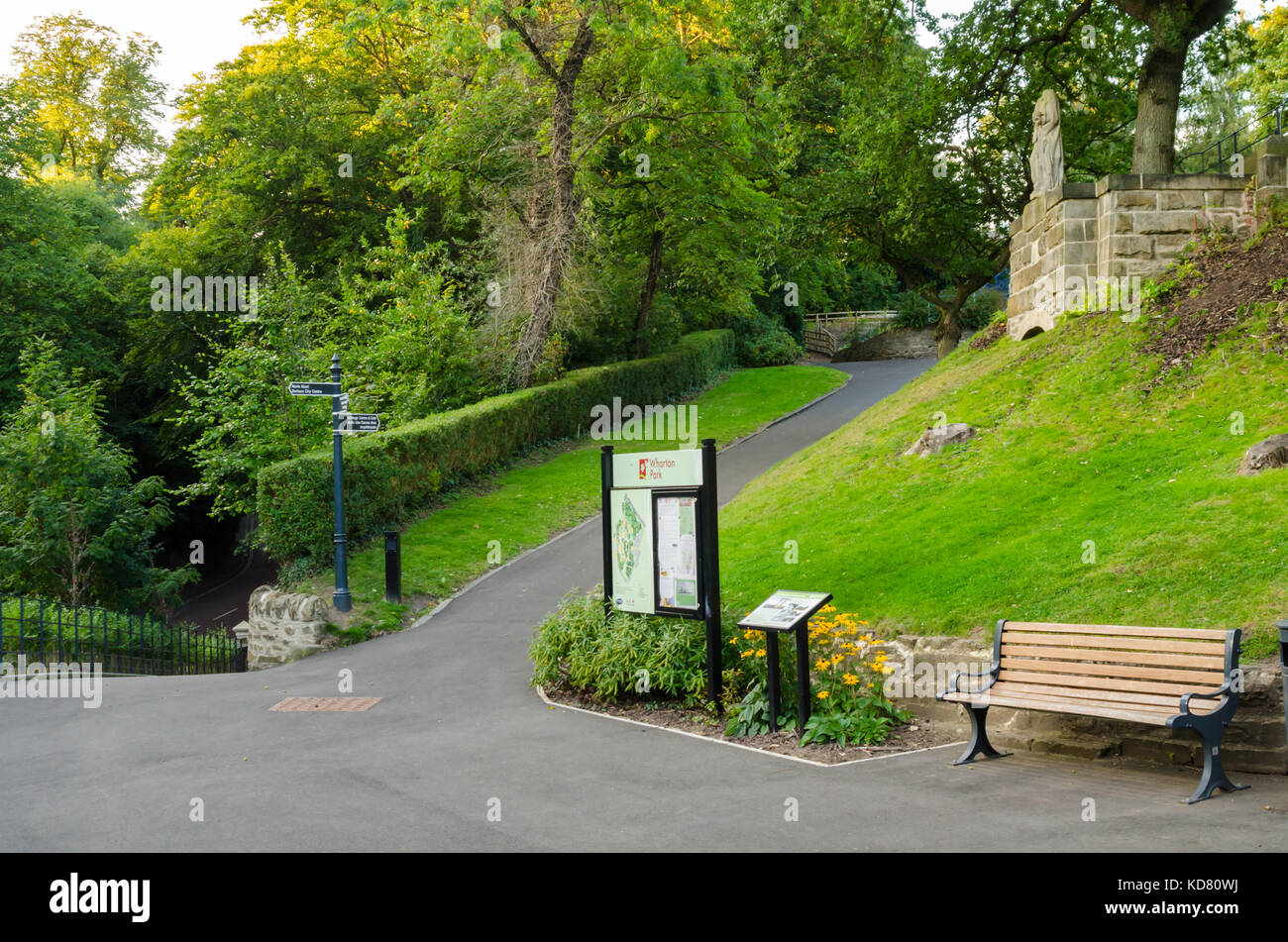 Intersection of path hi-res stock photography and images - Alamy