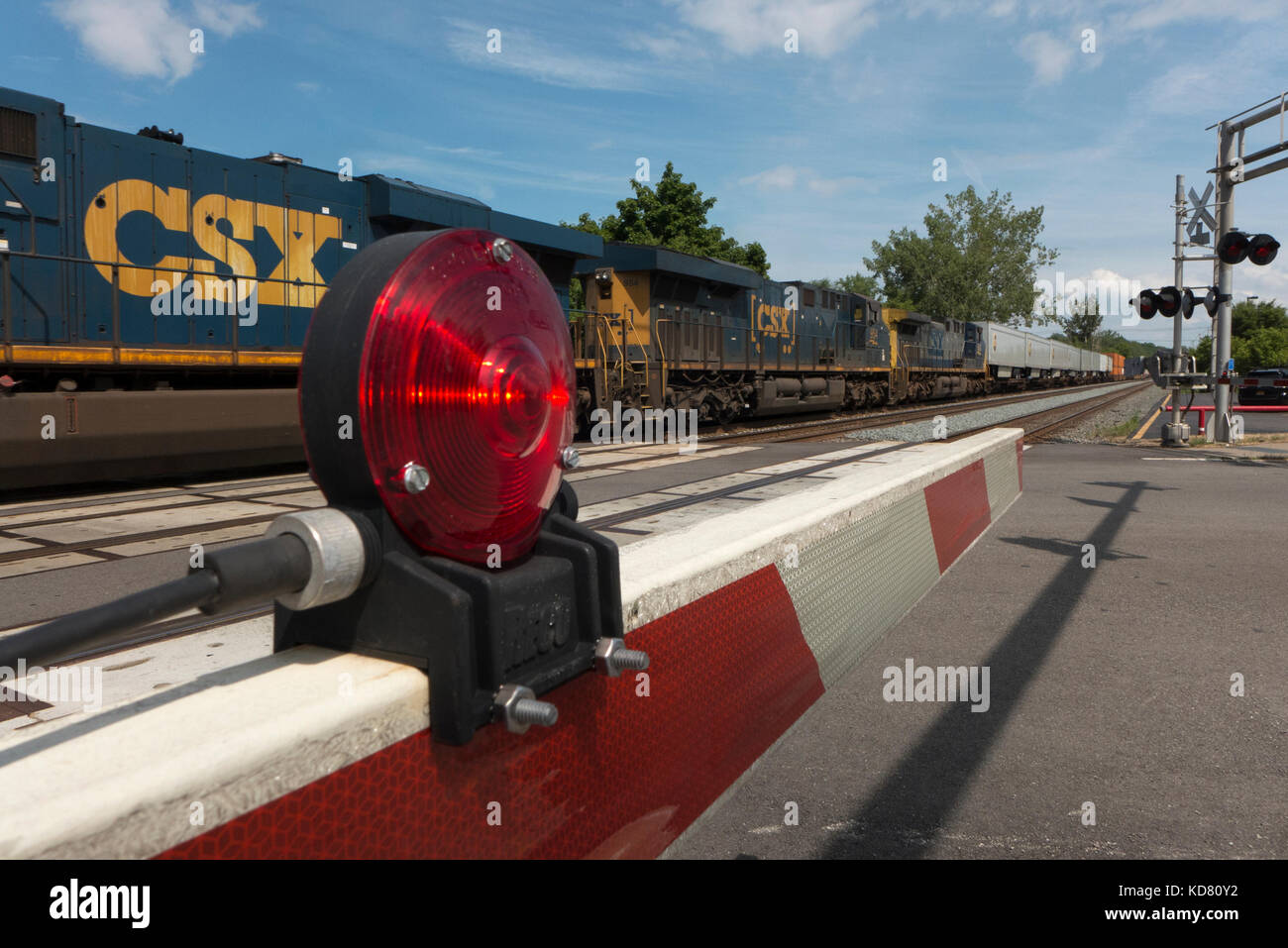 Csx freight train railroad crossing hi-res stock photography and images ...