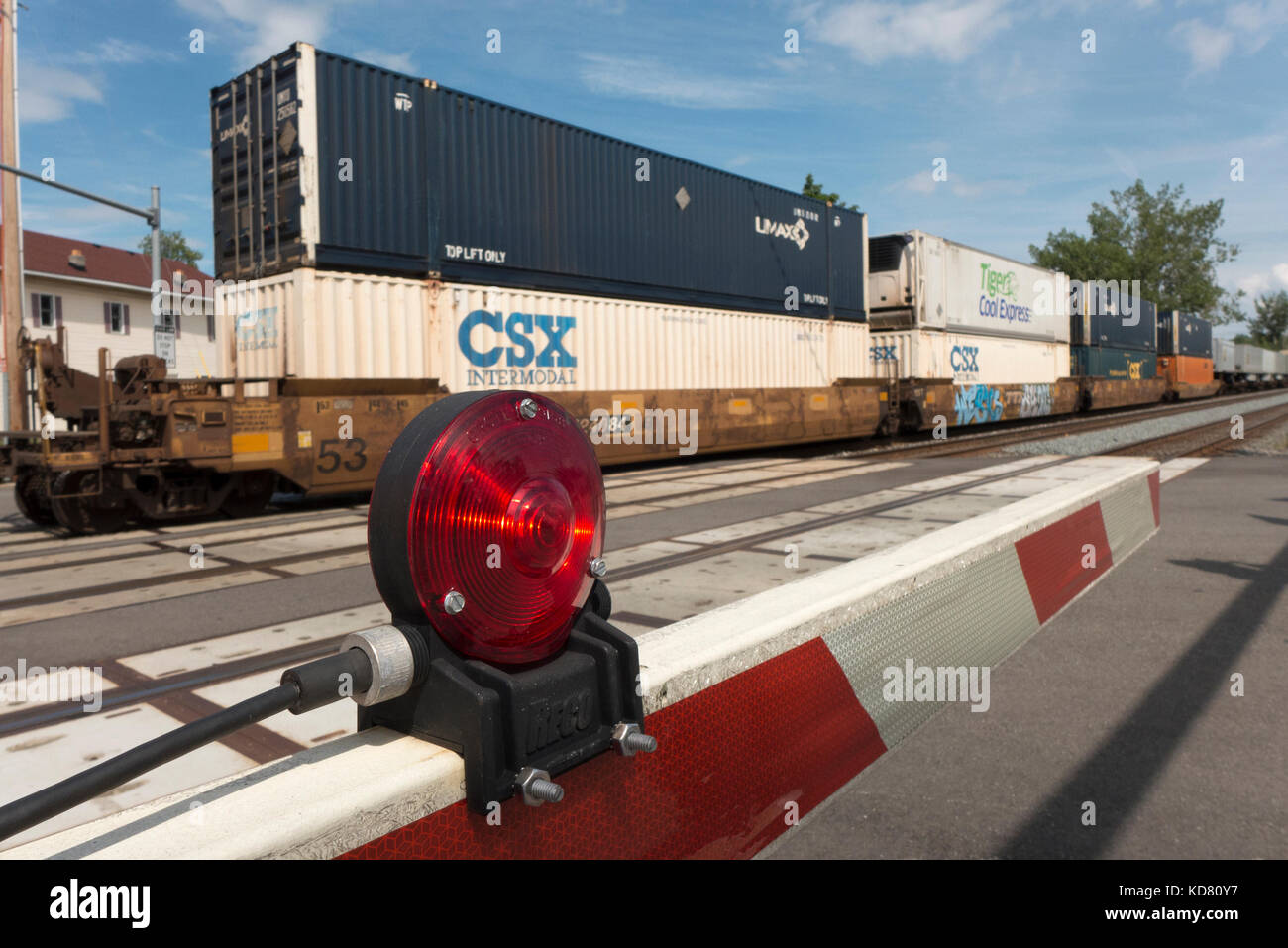 Csx freight train railroad crossing hi-res stock photography and images ...