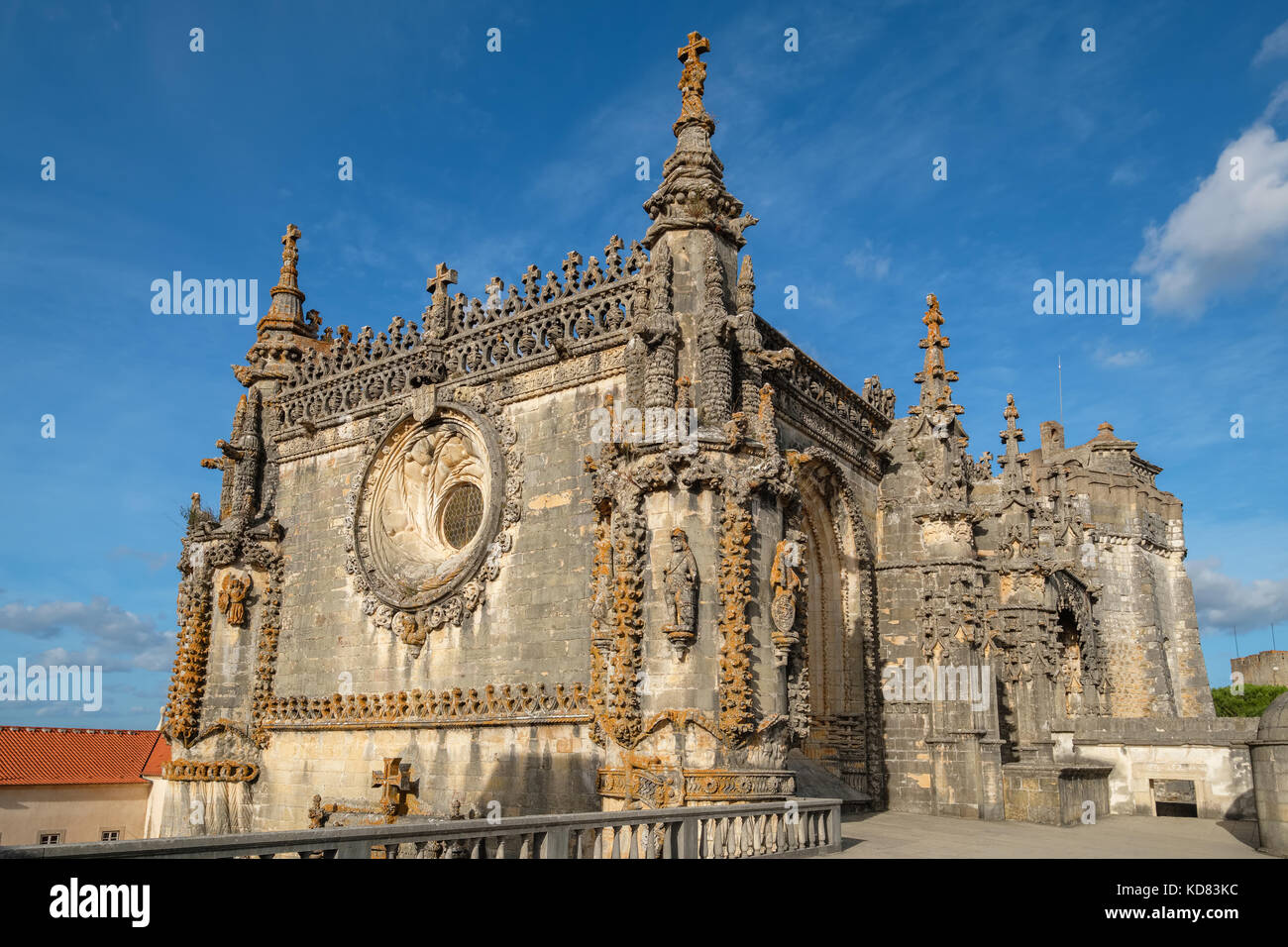 Chapter house and main Church in the Convent of Christ (Convento de ...