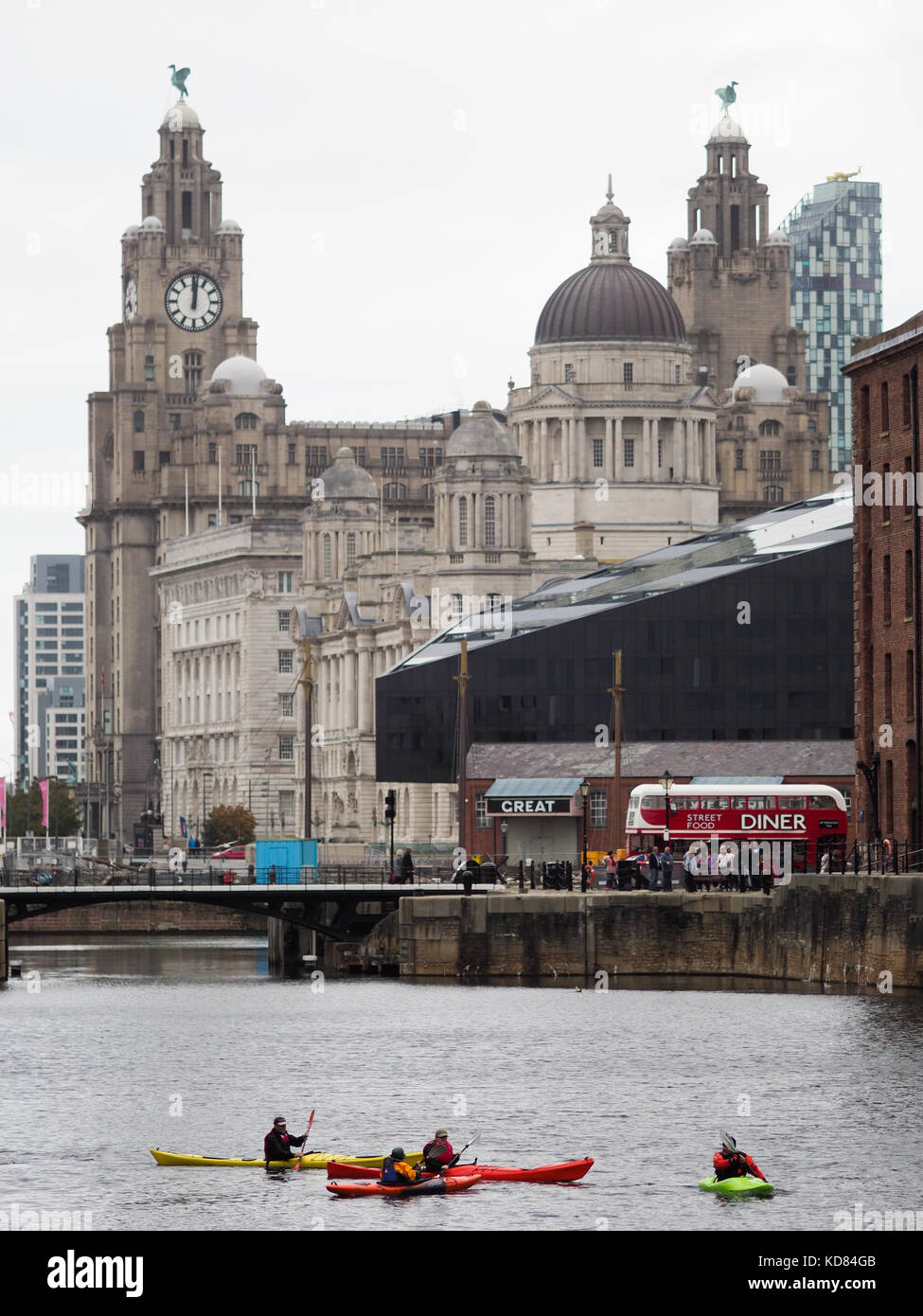 Kayaking in Liverpool's Albert Dock Stock Photo - Alamy