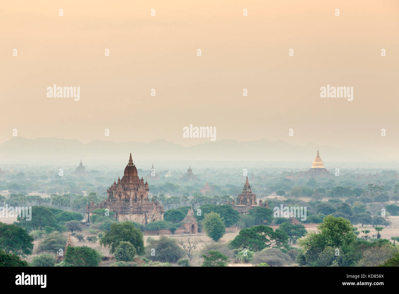 The temples of the Bagan archeological zone, Bagan, Myanmar Stock Photo ...