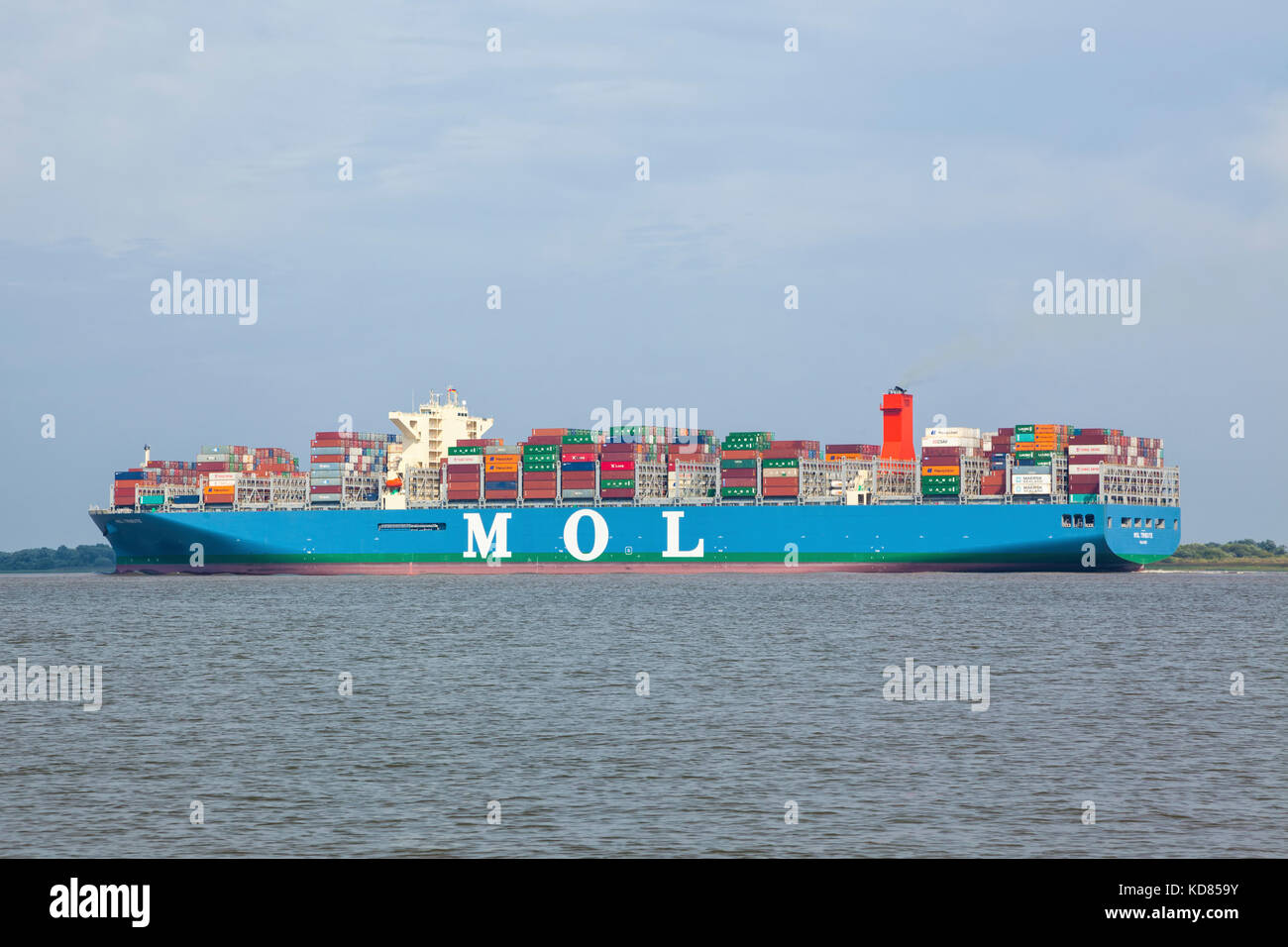 Mol container ship hi-res stock photography and images - Alamy