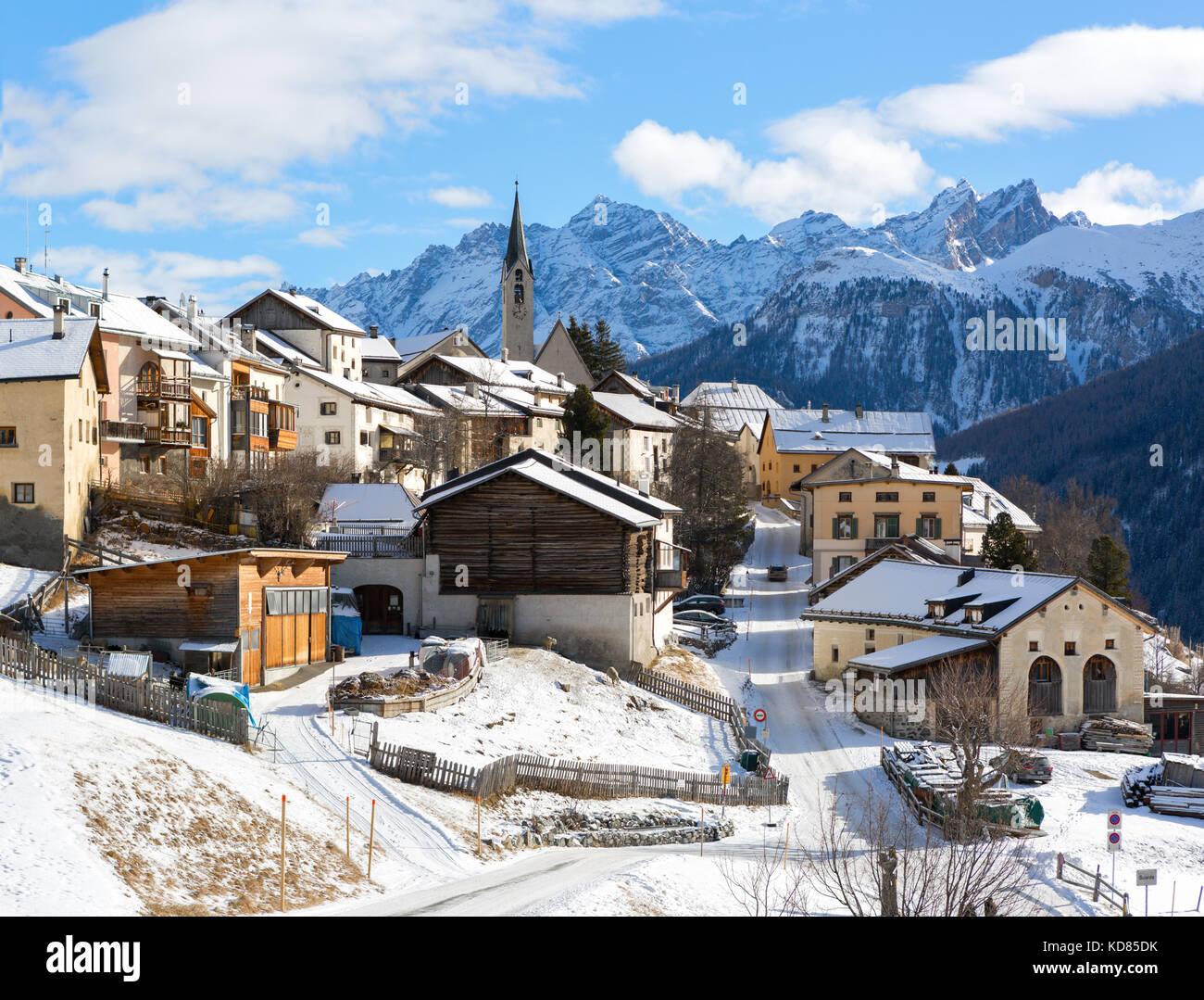 Village guarda switzerland hi-res stock photography and images - Alamy