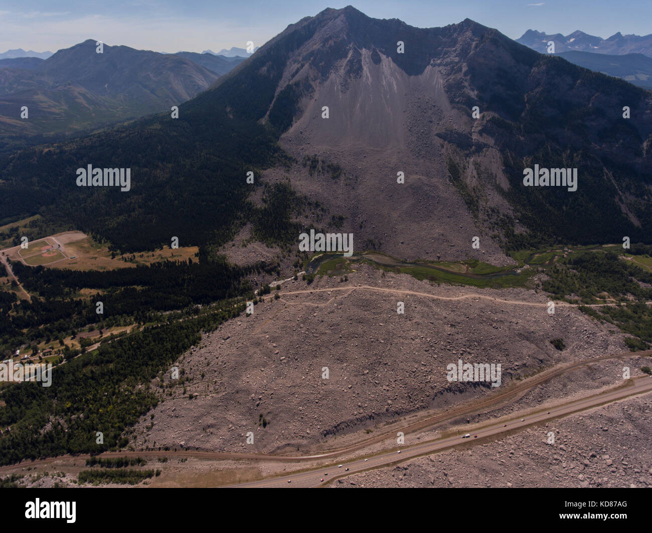 Rock slide highway hi-res stock photography and images - Alamy