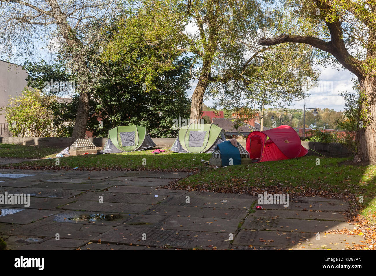 Homeless camp hi-res stock photography and images - Alamy
