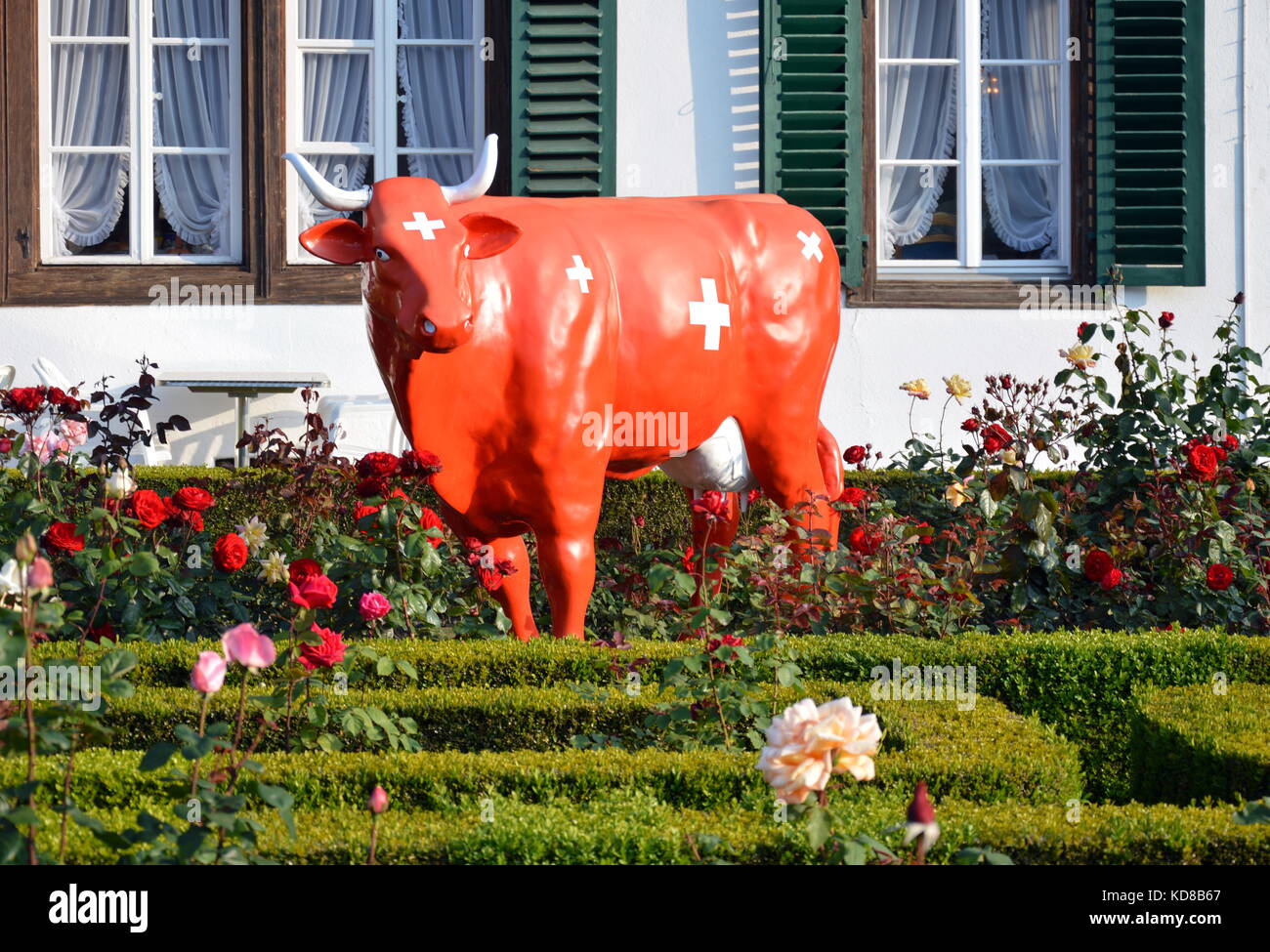 Sculpture cow switzerland hi-res stock photography and images - Alamy