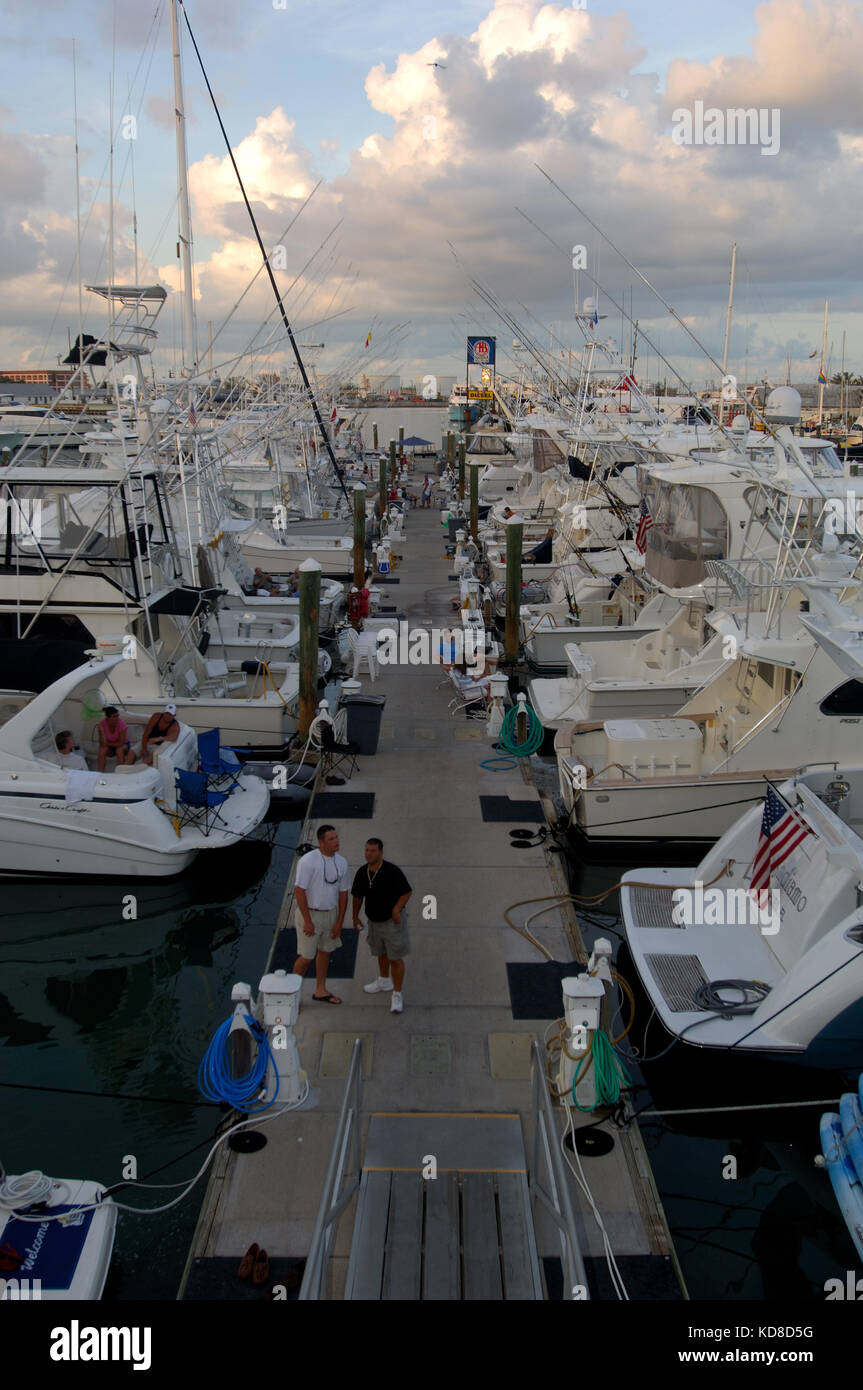 Charter fishing boats key west hi-res stock photography and images - Alamy
