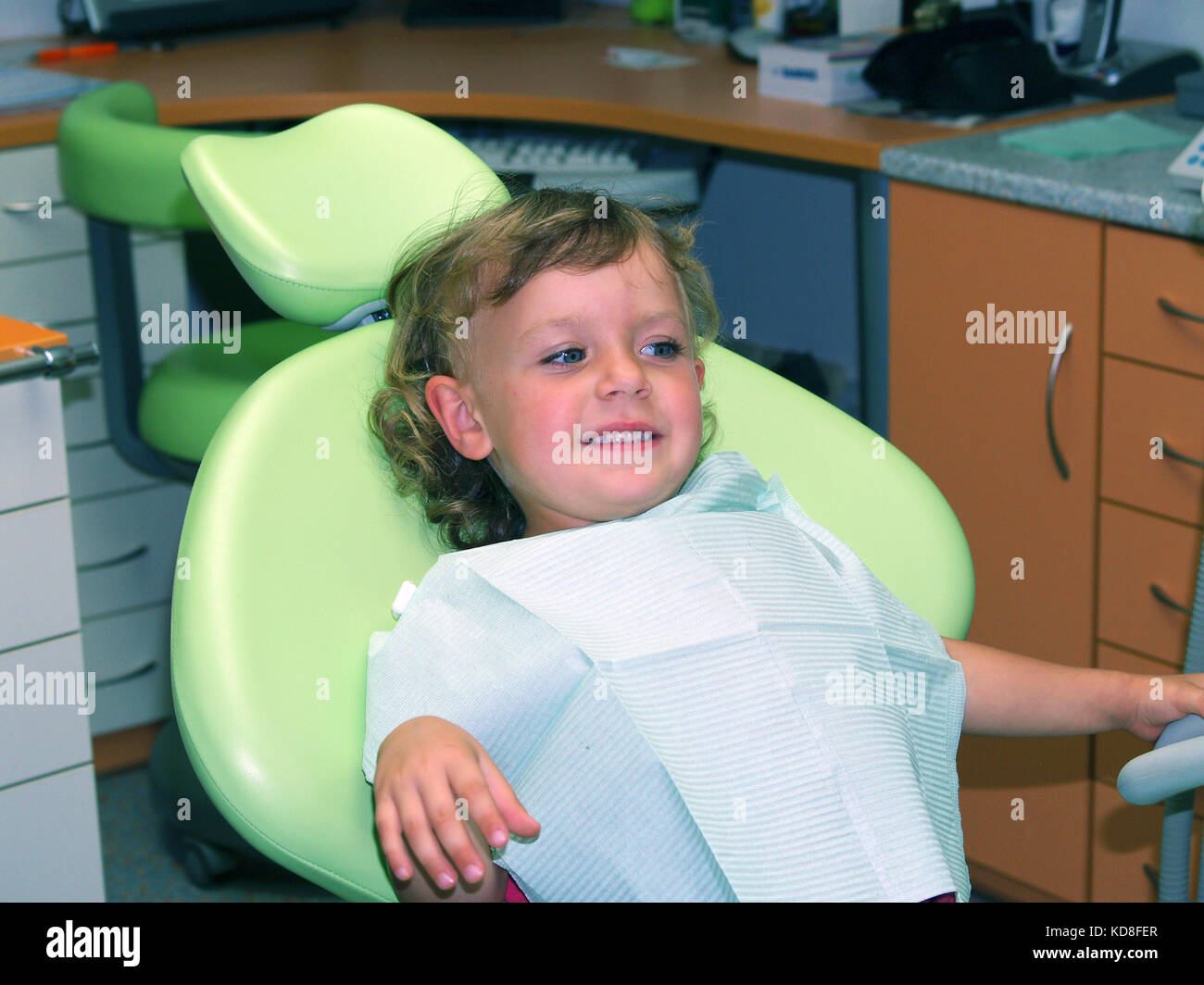 Medical check up of the child girl hi-res stock photography and images ...